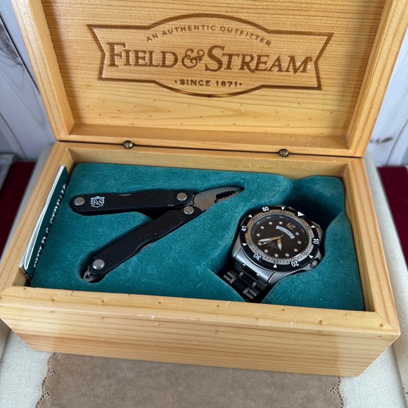 Field & Stream | Accessories | Vintage Field And Stream Watch And ...